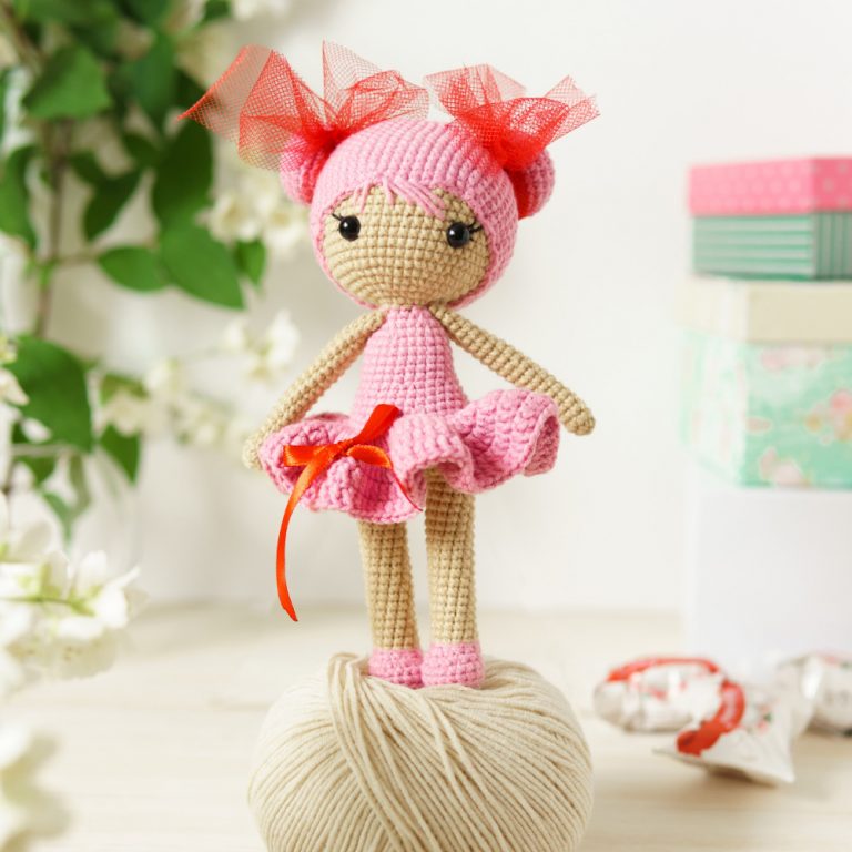 How to Make a Yarn Doll: Easy Guide for Beginners