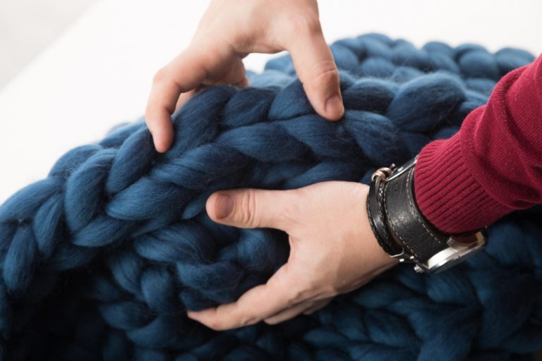 What to Make with Chunky Yarn - Your Guide to Cozy Creations