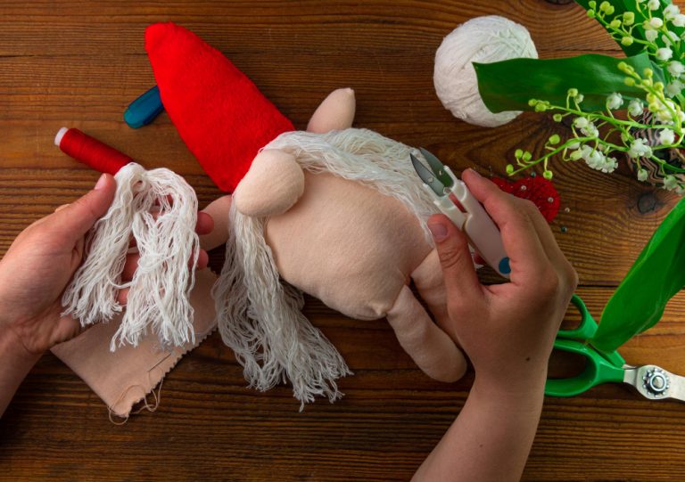 How to Make a Gnome Beard Out of Yarn: Easy DIY Guide