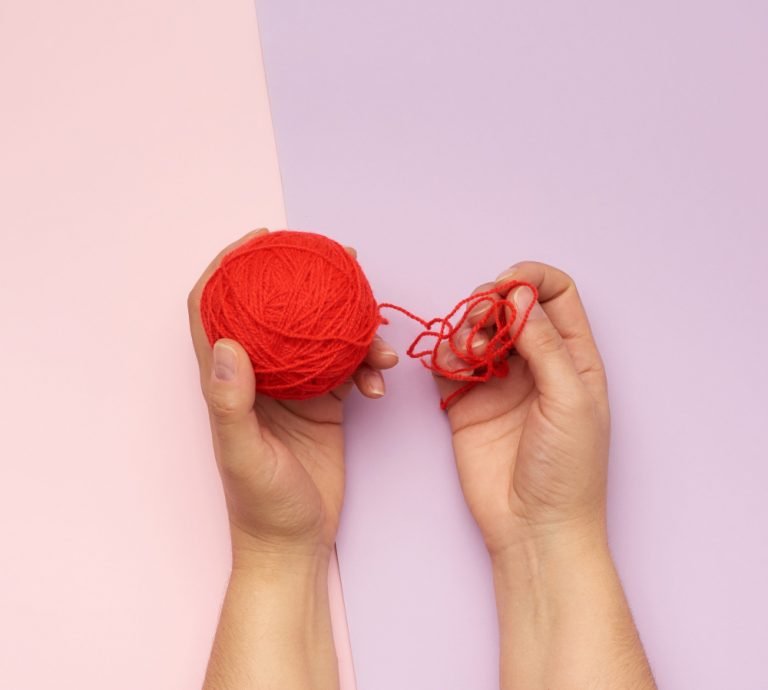 How to Keep Yarn from Twisting While Crocheting: Effective Tips and ...